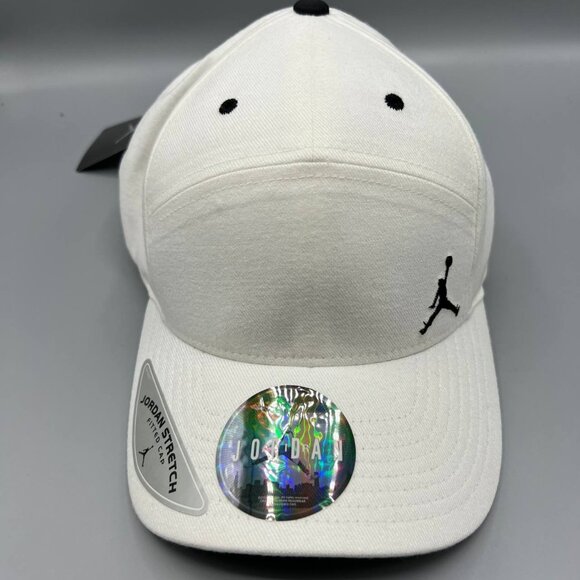 Jordan | Accessories | Air Jordan Hat Men Lxl White 5 Panel Jumpman ...